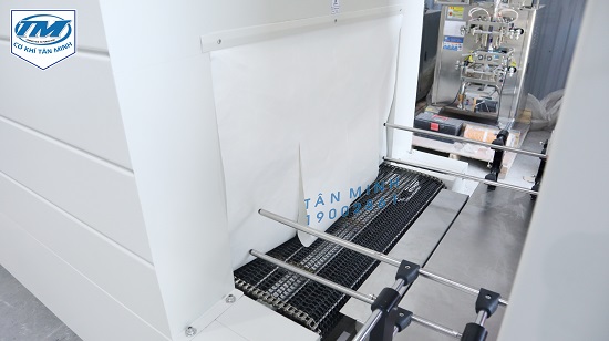 Dây chuyền co màng log chai bán tự động (TMĐG-1I1)